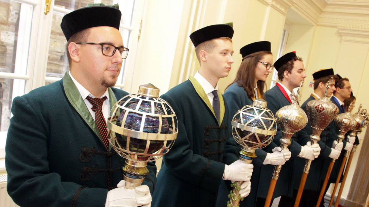 Eötvös Loránd University (ELTE) | HunEducation